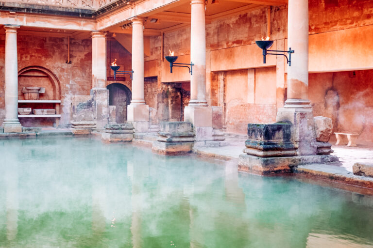 A Local's Guide to Visiting The Roman Baths - Exploring Bath